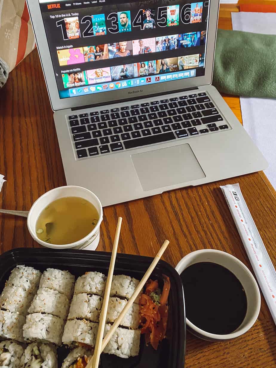 27 Creative Long Distance Date Ideas To Keep You Going