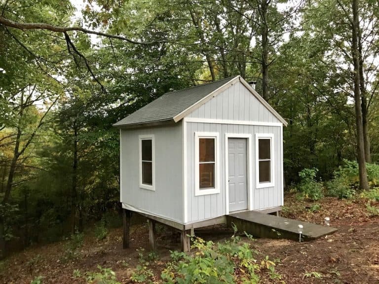 20 Tiny Houses in Michigan You Need to Stay in on Your Next Vacation