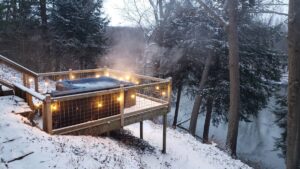 23 Most Romantic Cabins in Michigan (Perfect for a Couples Getaway!)